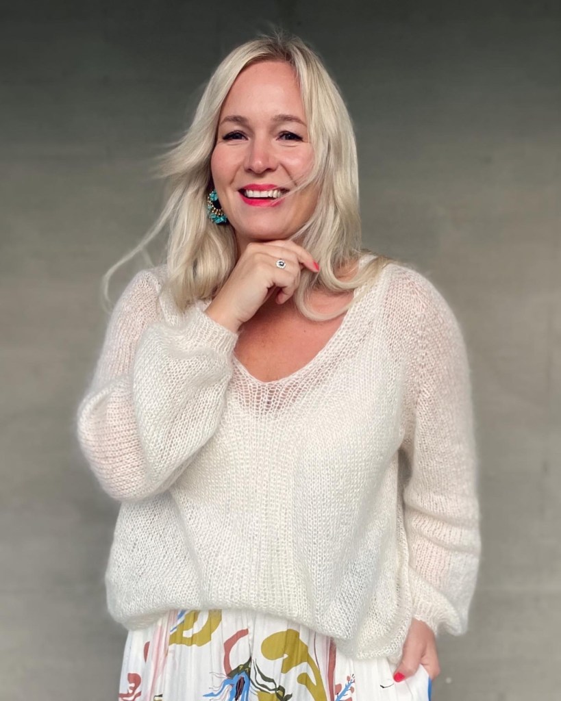 Poola knits – knit til you drop.