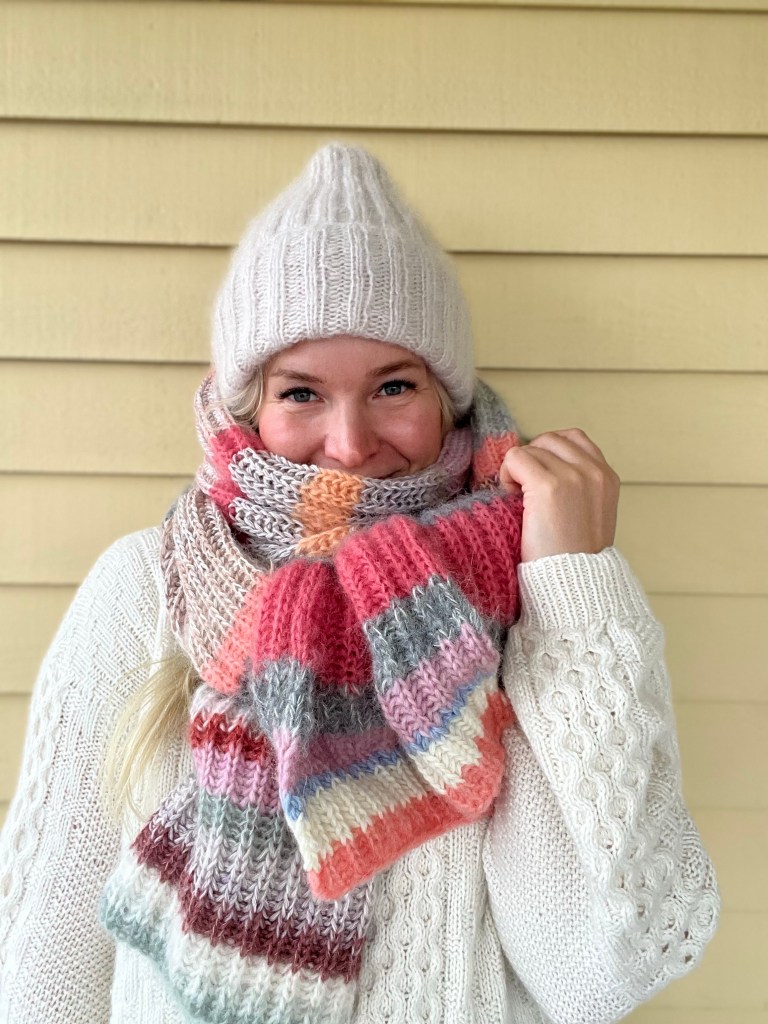 Poola knits – knit til you drop.